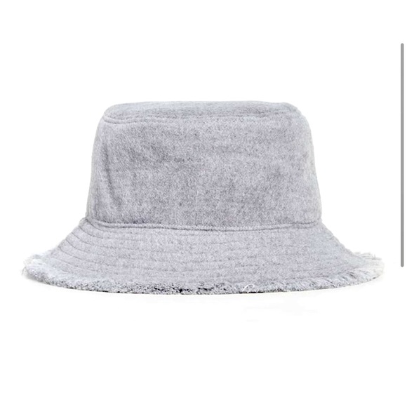 Hat Attack | Accessories | Hat Attack Womens Frayed Edge Bucket Hat Nwt ...